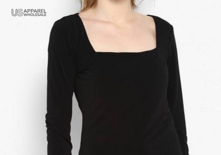 14 Different Types Of T-Shirt Necklines